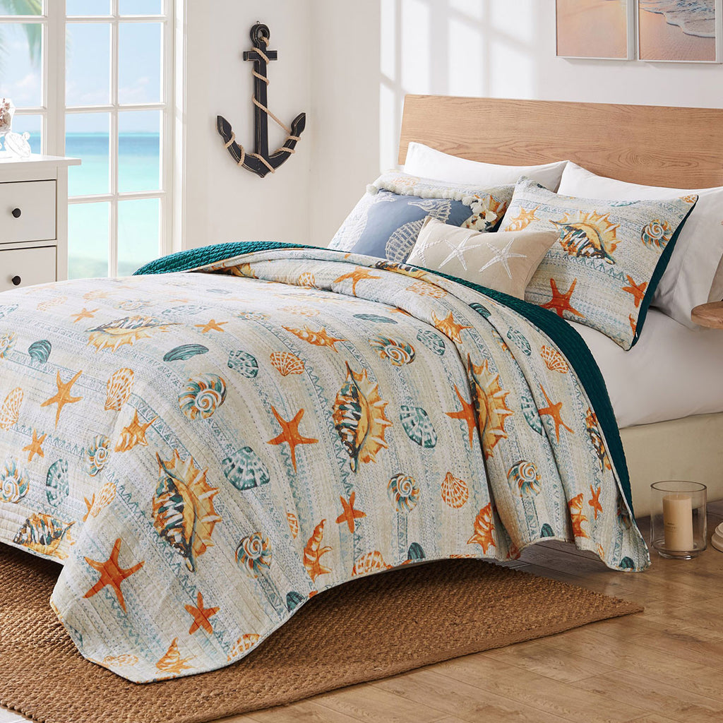 Jade Beach Quilt Bed Set - Full/Queen | Bella Coastal Decor