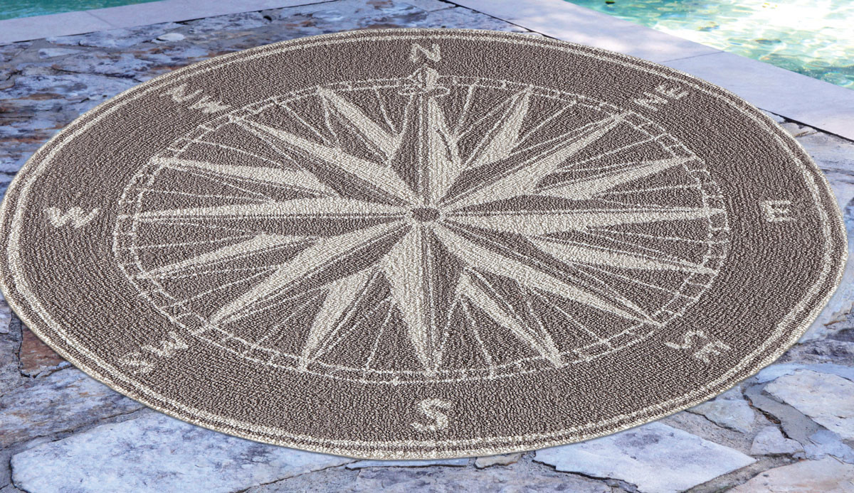 Skipper's Compass Gray Indoor/Outdoor Rug - 3 Ft. Round | Bella Coastal ...
